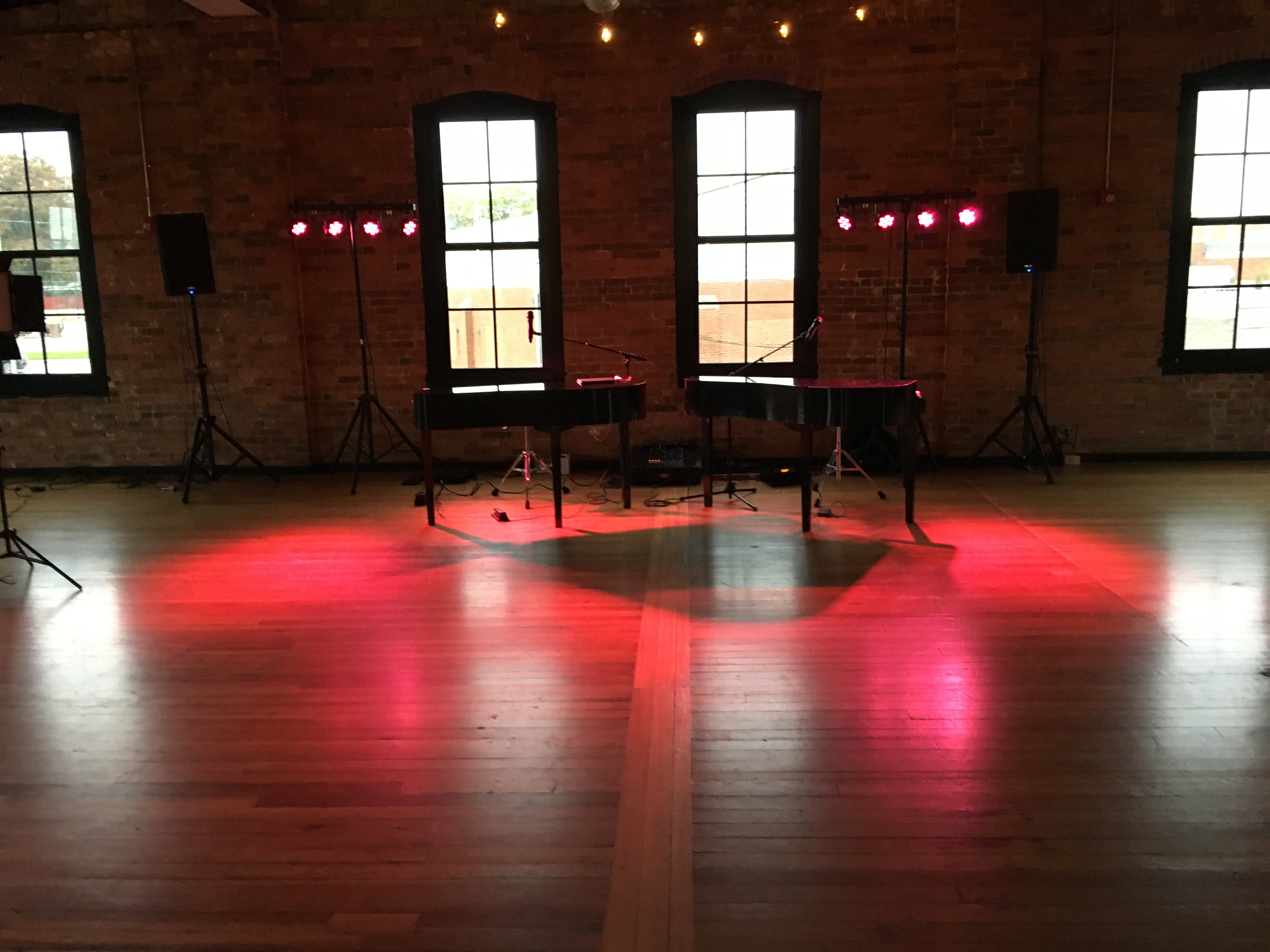 Trailside Event Center Wedding - Felix And Fingers Dueling Pianos
