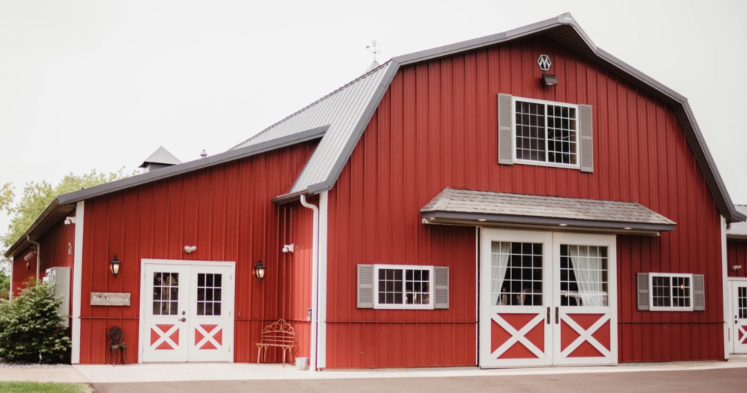 Hartland Rustic Manor Wedding - Felix And Fingers Dueling Pianos