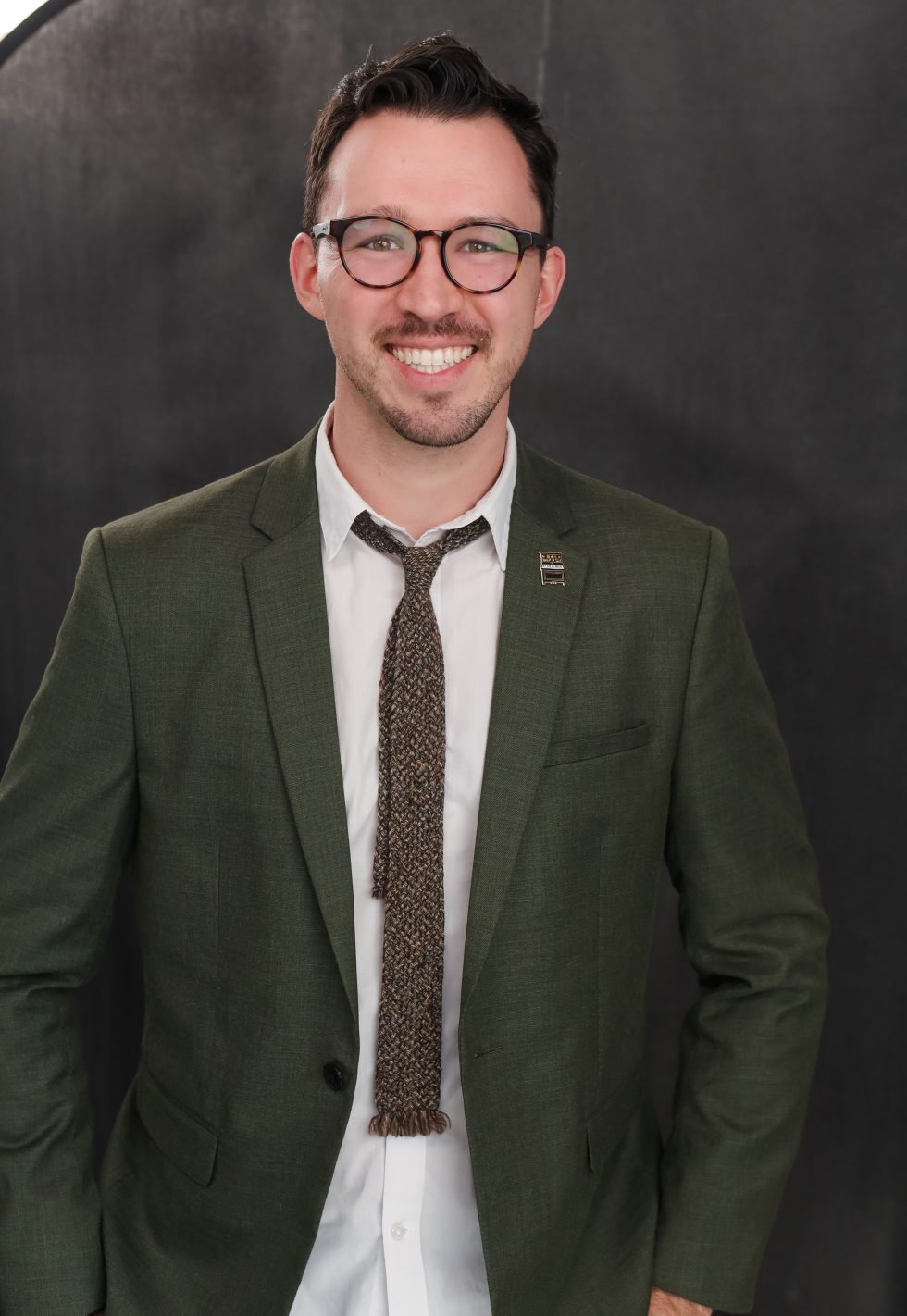 Introducing Ian Benjamin - Felix And Fingers Dueling Pianos