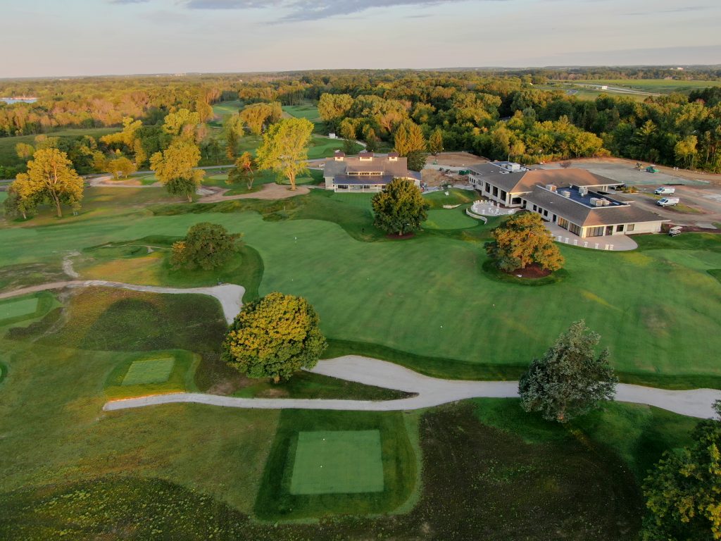 A Dazzling Wedding Affair at The Club at Lac La Belle: Dueling Pianos ...