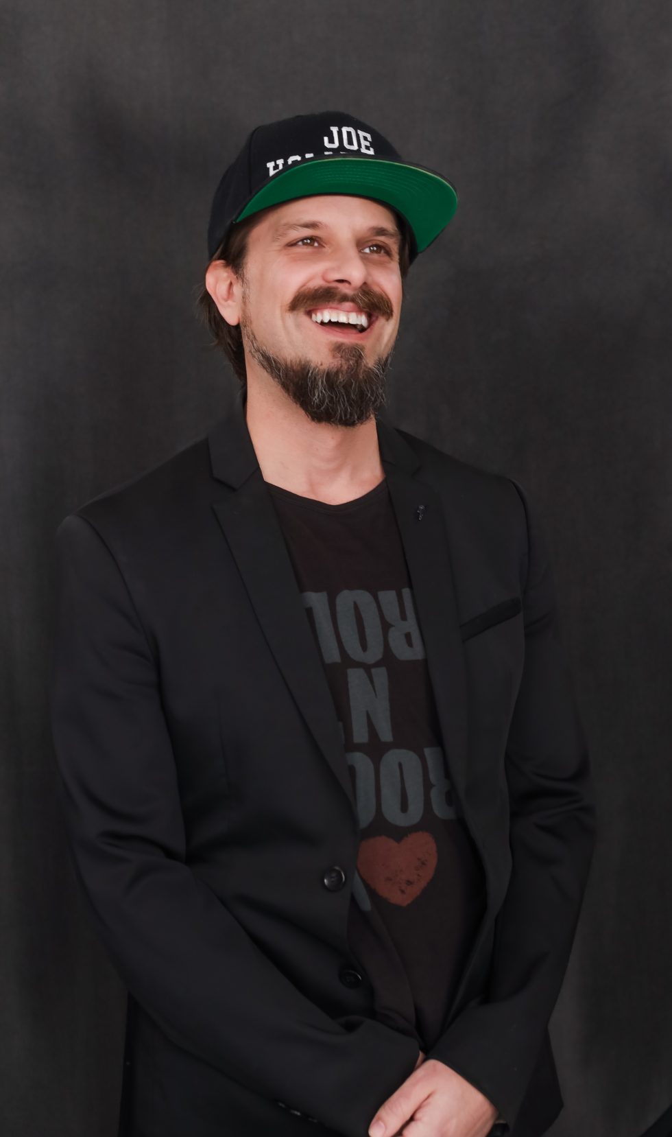 Introducing Joe Hollywood - Felix And Fingers Dueling Pianos