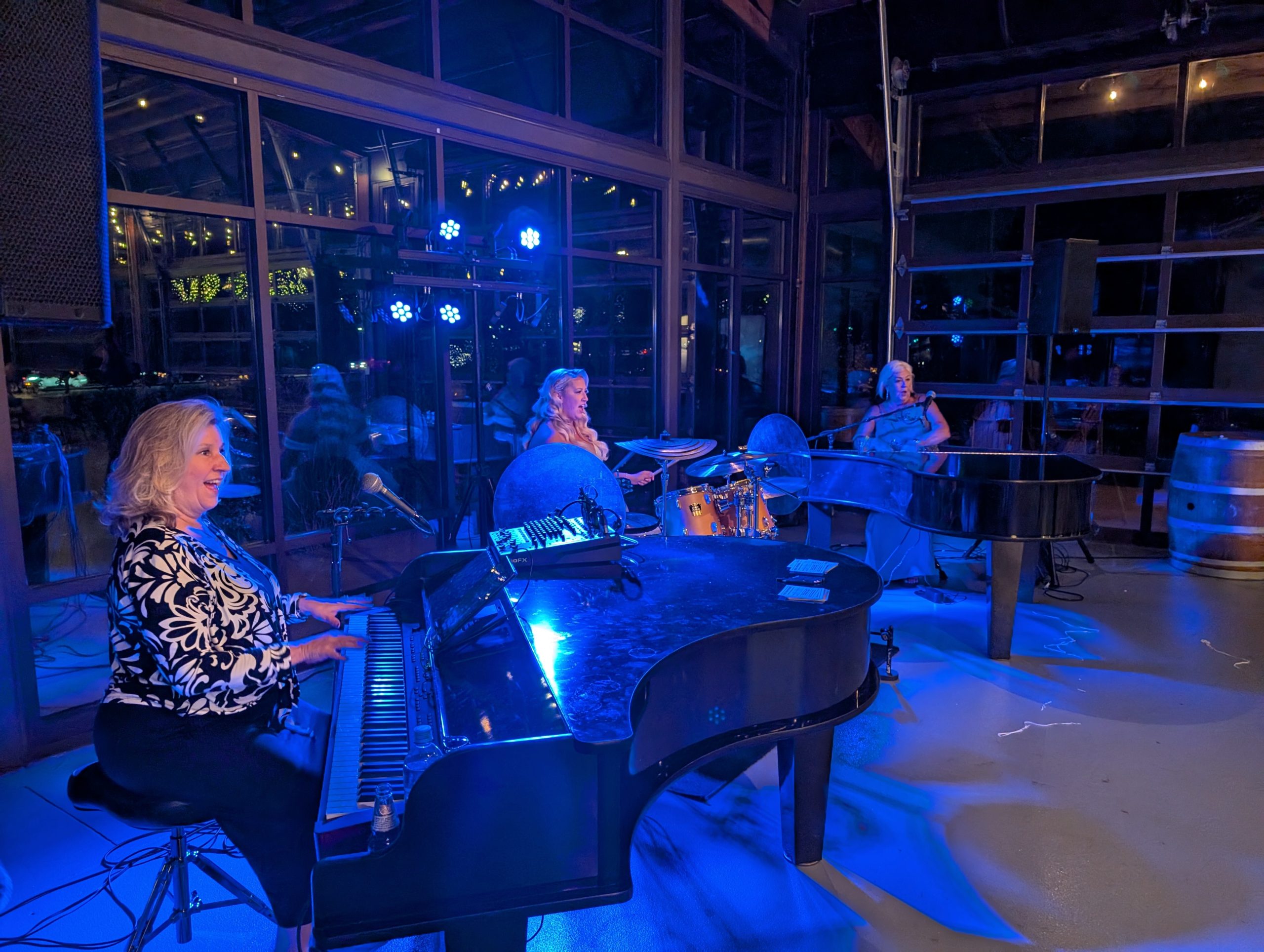 A Symphony of Surprises: Dueling Pianos and Delights at Pinstripes ...